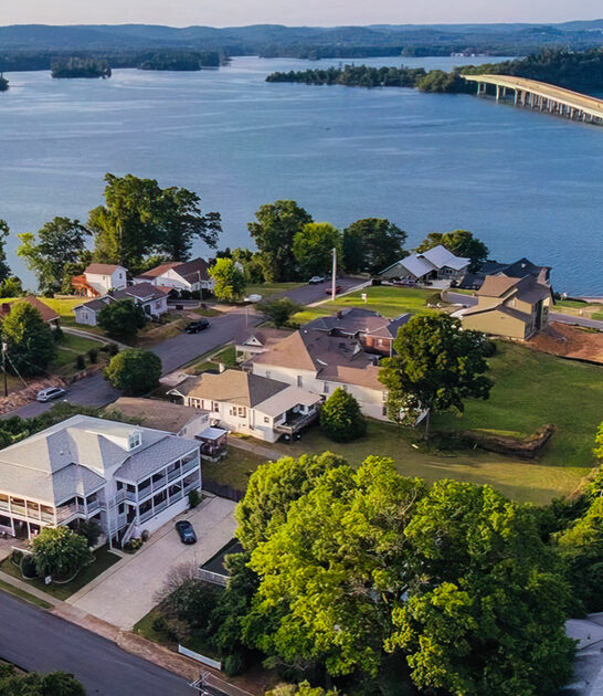 alabama-lakeside-town-retirement-FTR