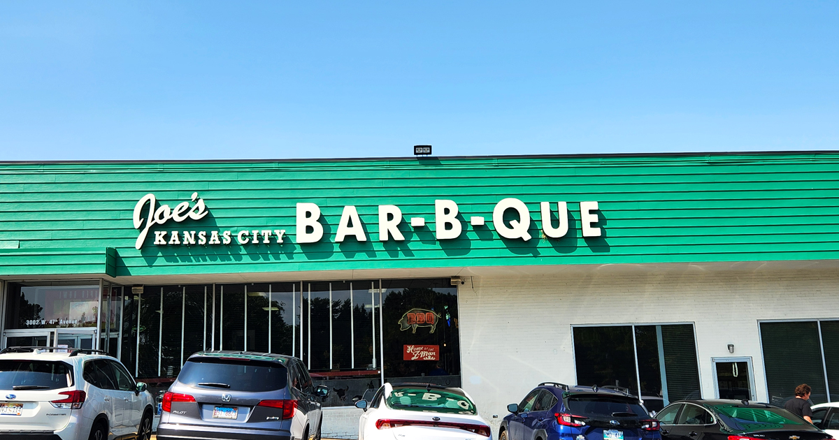 8 Legendary BBQ Joints In Kansas With Outrageously Delicious Briskets