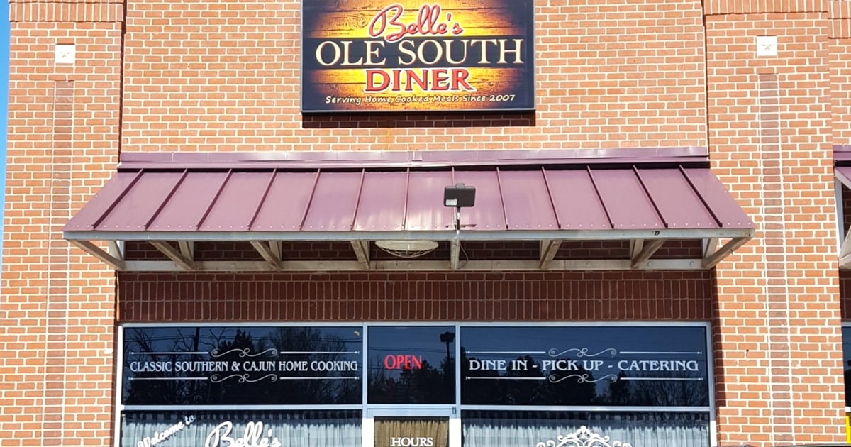 The Best Beignets In Louisiana Are Hiding Inside This Down-To-Earth Diner