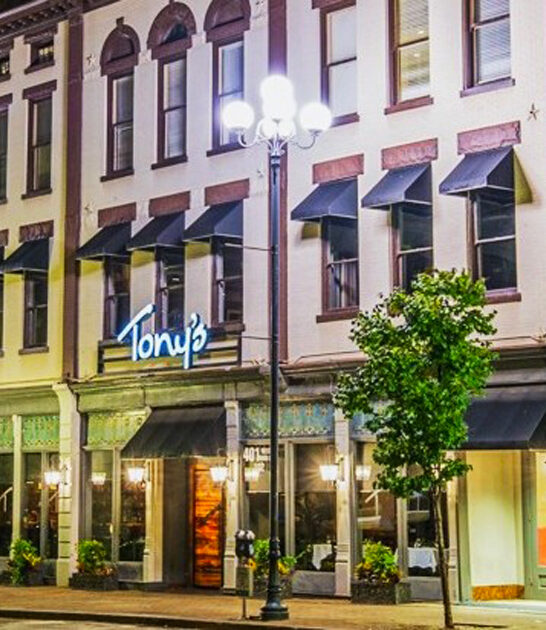 best iconic steakhouses kentucky ftr