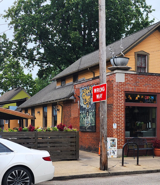 biscuits cafe ohio gravy ftr