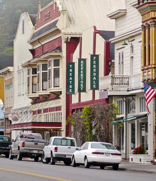 california hallmark victorian town ftr