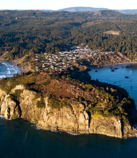 california seaside view town ftr