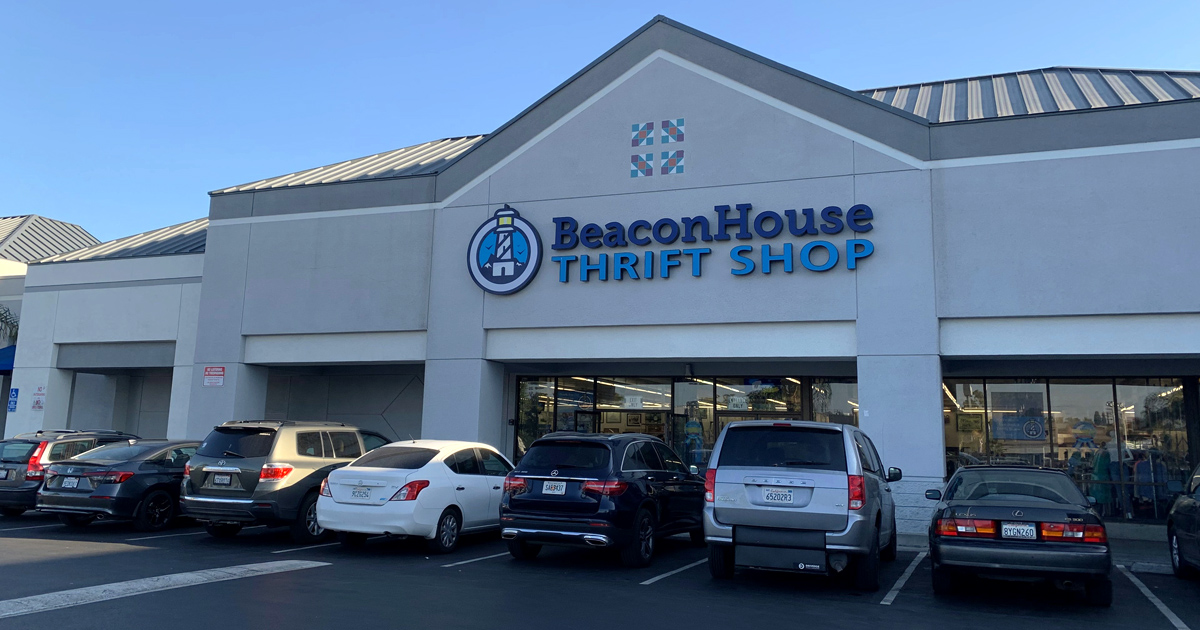 This Gigantic Thrift Store In California Has Rare Furniture At Rock ...