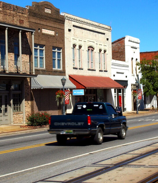 charming-alabama-tiny-town ftr