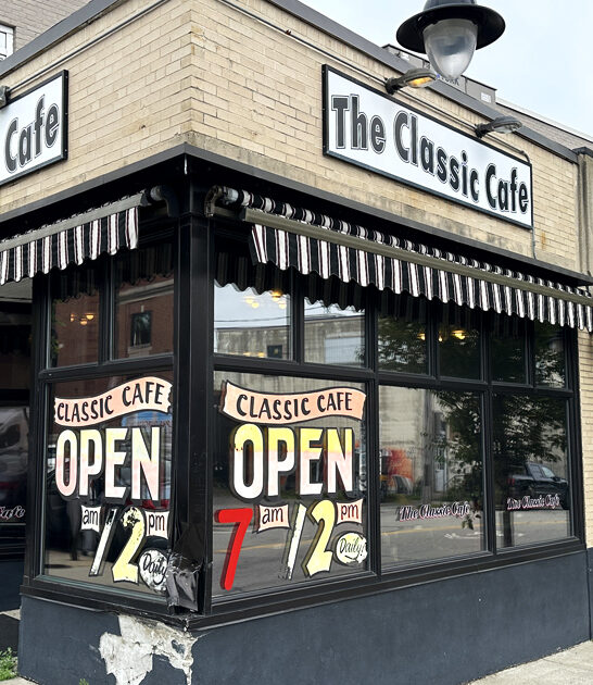 charming cafe rhode island ftr