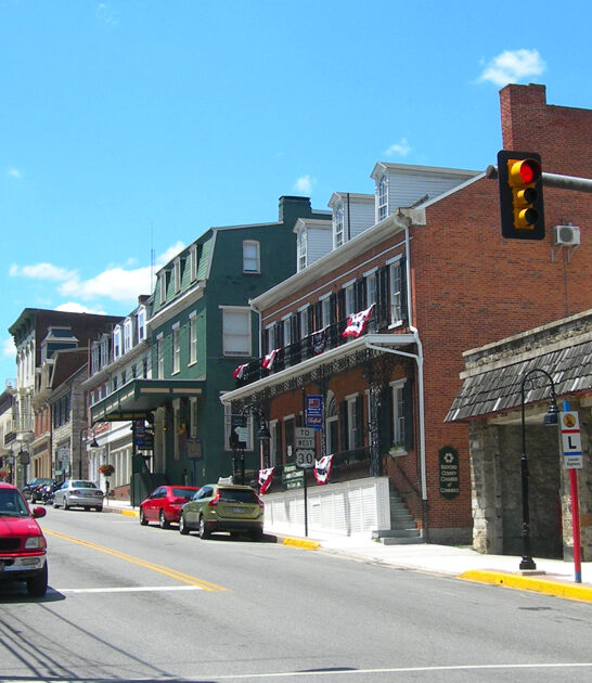 charming towns pennsylvania getaways ftr