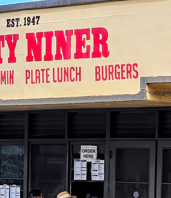 cheeseburgers hawaii historic restaurant ftr