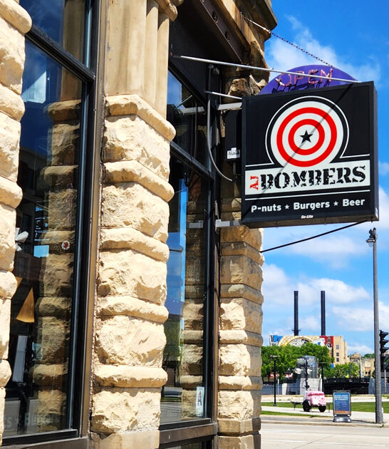 cheesy flavors wisconsin restaurant ftr