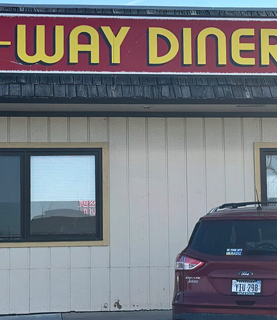 cinnamon rolls diner nebraska ftr