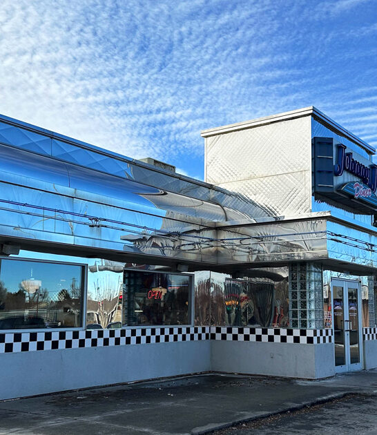 classic wondrous diner wyoming ftr