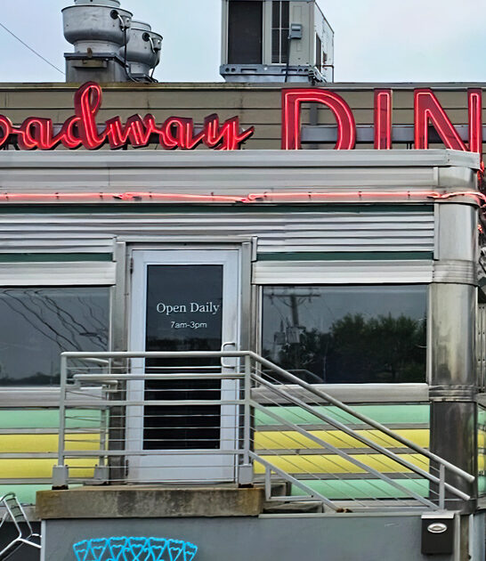 comfort food diners wisconsin ftr