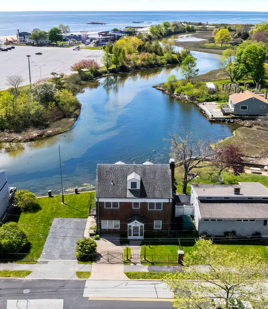 connecticut scenic coastal town ftr