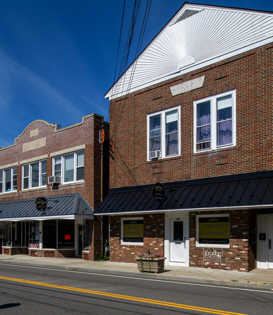 connecticut-simple-town-lifestyle ftr