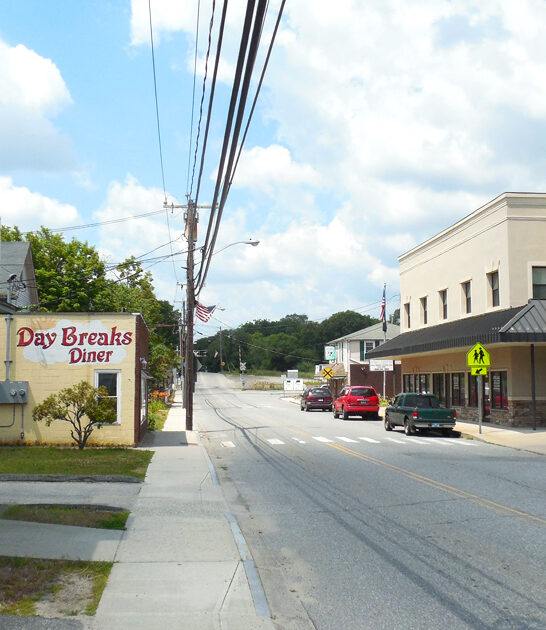 connecticut towns small dreamy ftr