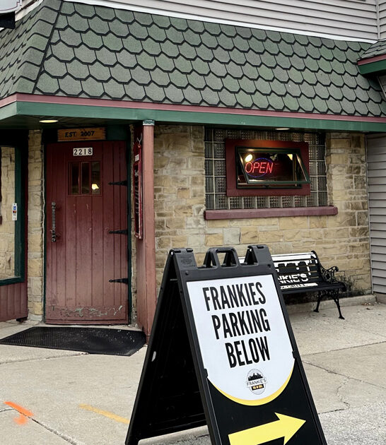 cozy restaurant wisconsin burgers ftr