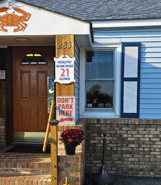 crab cake seafood delaware ftr