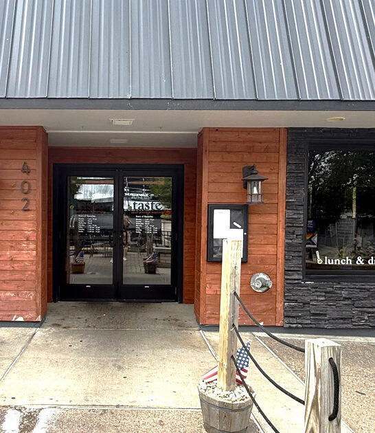 delicious lobster roll michigan ftr