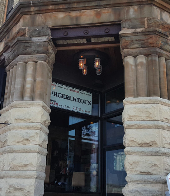 delicious wisconsin burger restaurant ftr