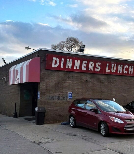 detroit style michigan pizza ftr