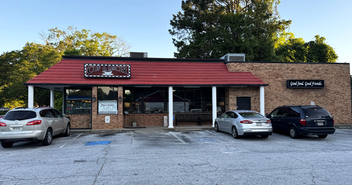 This Mom-And-Pop Diner In Georgia Will Serve You The Best Country Fried ...