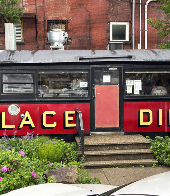 drive maine cheeseburger diner ftr
