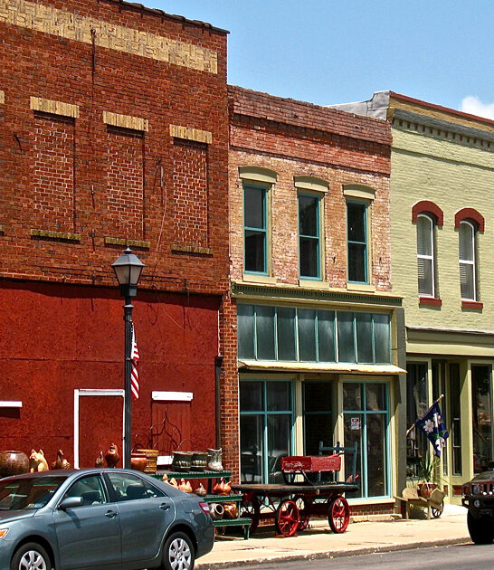 drive missouri explore town FTR