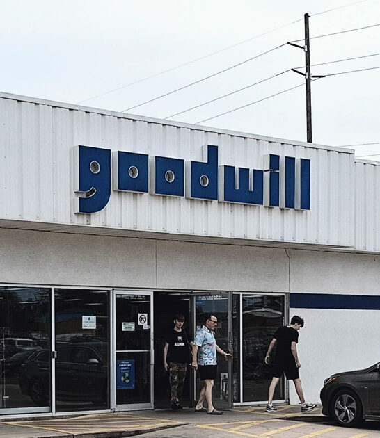 drive thrift kansas store ftr