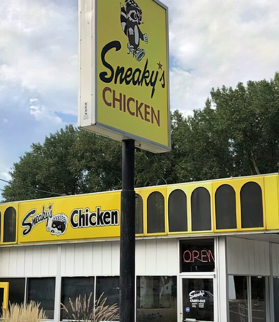 fried iowa chicken restaurant ftr