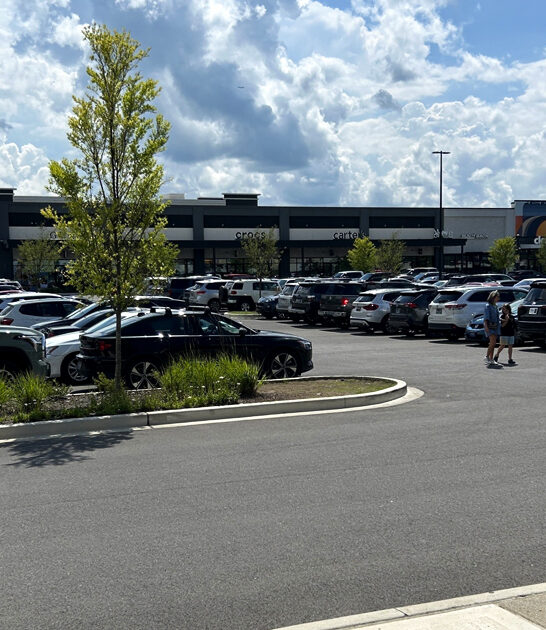 gargantuan outlet mall tennessee ftr