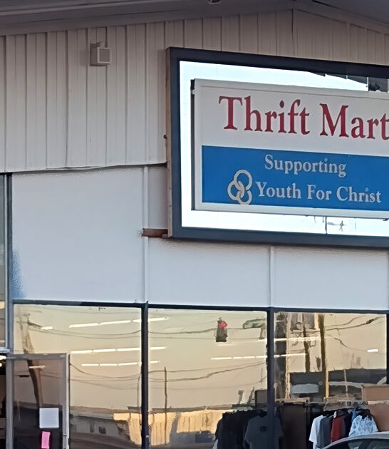 gigantic mississippi secondhand shops ftr