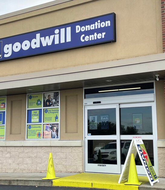 gigantic rhode island hours ftr