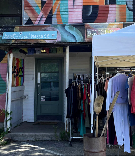 gigantic thrift store maine ftr