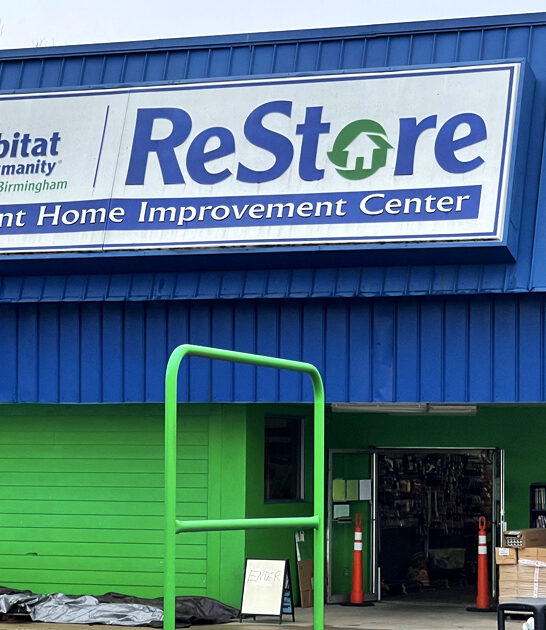 gigantic thrift stores alabama treasures ftr