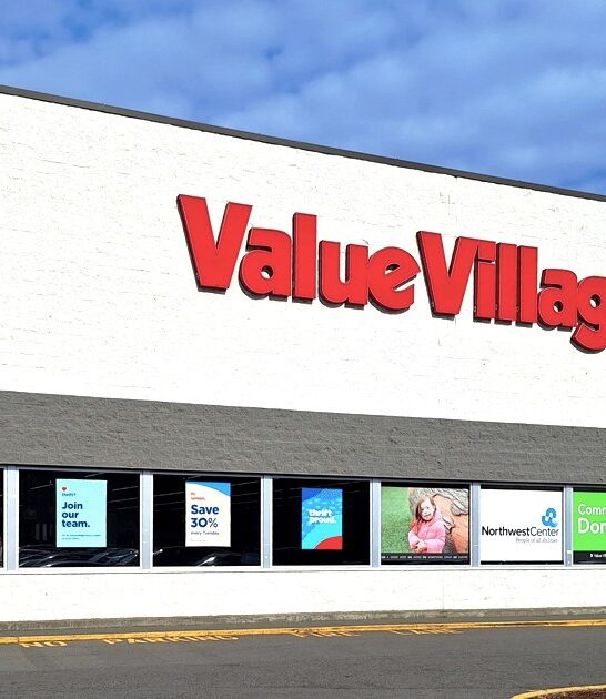 gigantic thrift washington hours ftr