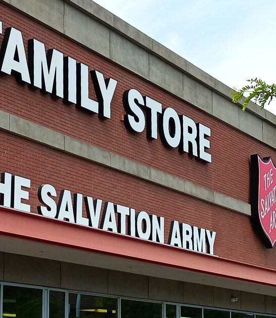 ginormous illinois thrift store ftr