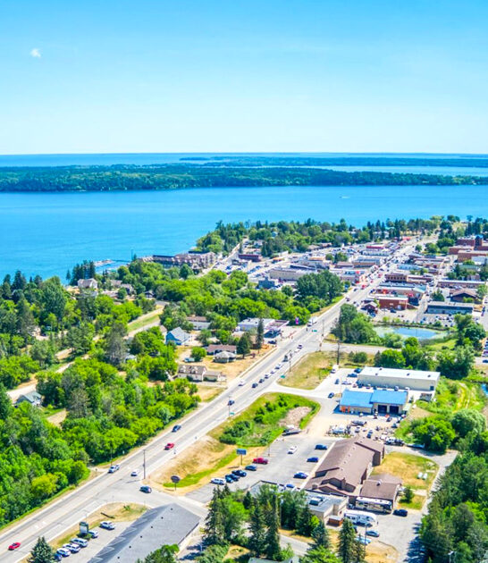 gorgeous minnesota lake towns ftr