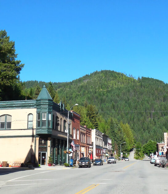 gorgeous mountain town idaho ftr