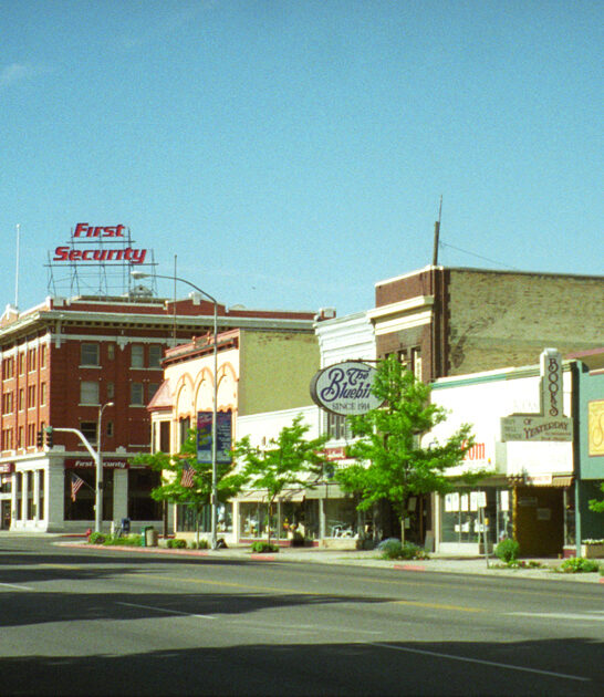gorgeous towns stunning utah ftr