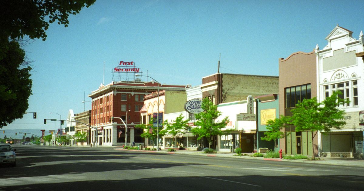 10 Gorgeous Towns In Utah That Feel Like Stepping Into A Movie Scene