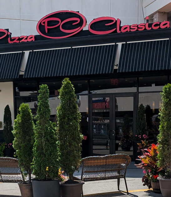 iconic pizzerias new york ftr