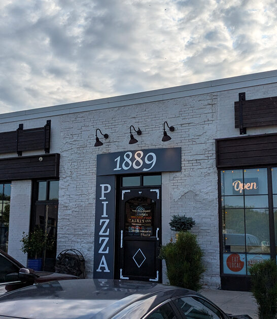 iconic restaurants kansas pizza ftr