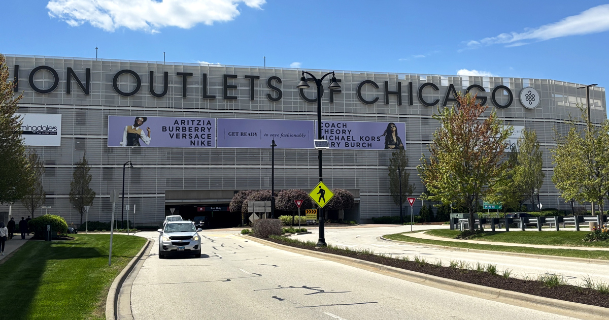 The Gigantic Outlet Mall In Illinois That Are Absolutely Worth The Drive
