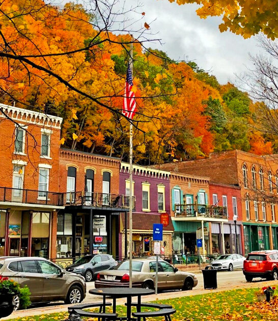 iowa charming towns trips ftr