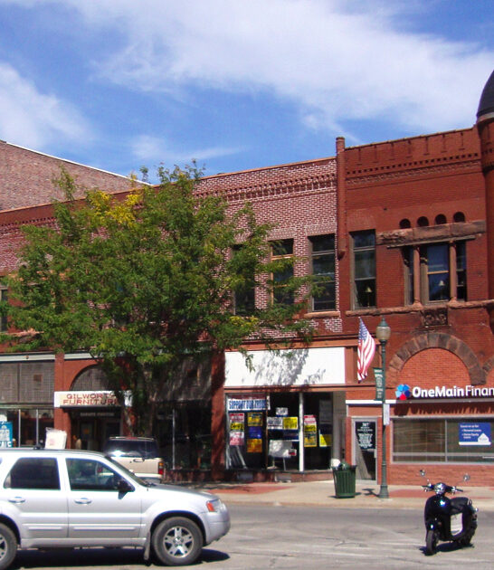 iowa retirement town living ftr
