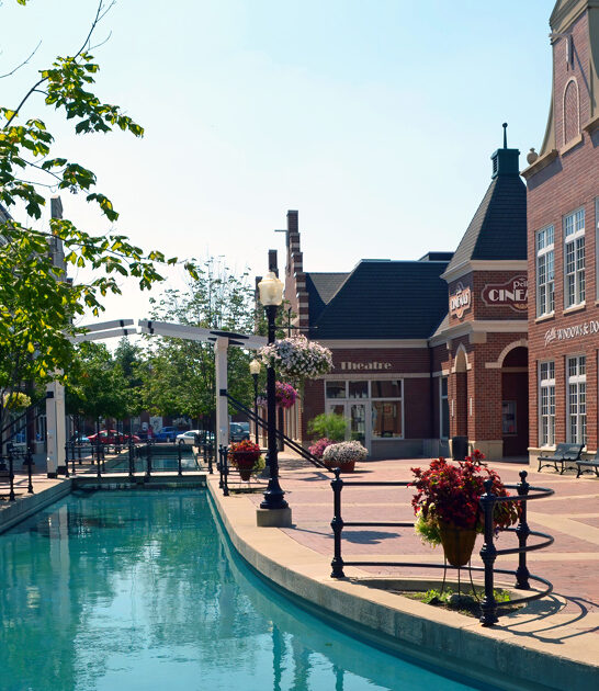 iowa town weekend escape ftr