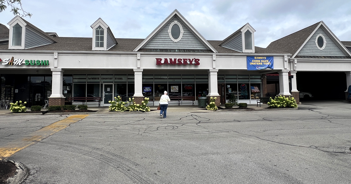 This Charming Kentucky Diner Serves The Best Country Fried Steak You'll ...