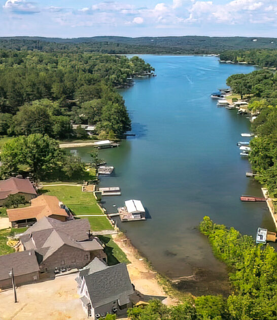 laid back towns arkansas ftr