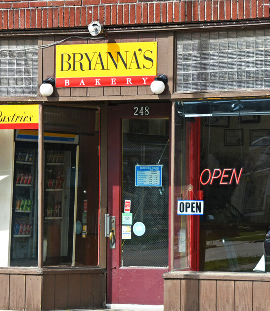 legendary bakery wisconsin serve ftr