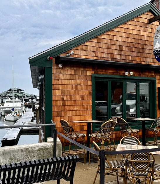 lobster roll shack massachusetts ftr